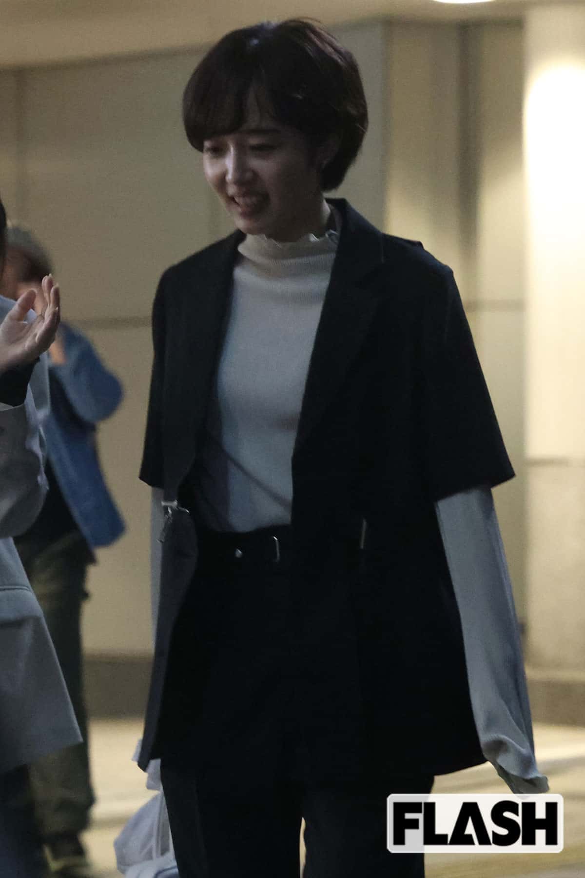 （画像・写真1/7）鈴木亮平「冴羽獠を演じる夢がかなった」『シティーハンター』打ち上げで見せた笑いと感動の10分スピーチ | Smart FLASH/スマフラ[光文社週刊誌]